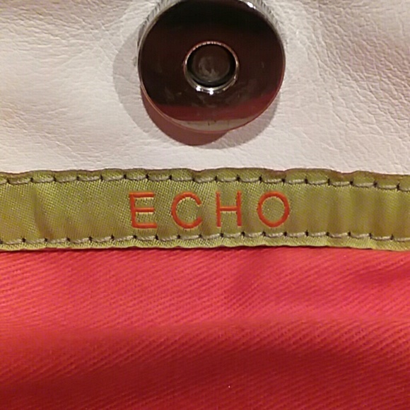 Echo | Bags | Vintage Echo Straw Tote With Bamboo Handles | Poshmark